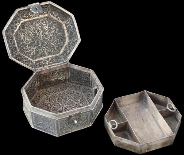 Batavian Silver Filigree Paan Box - Michael Backman Ltd